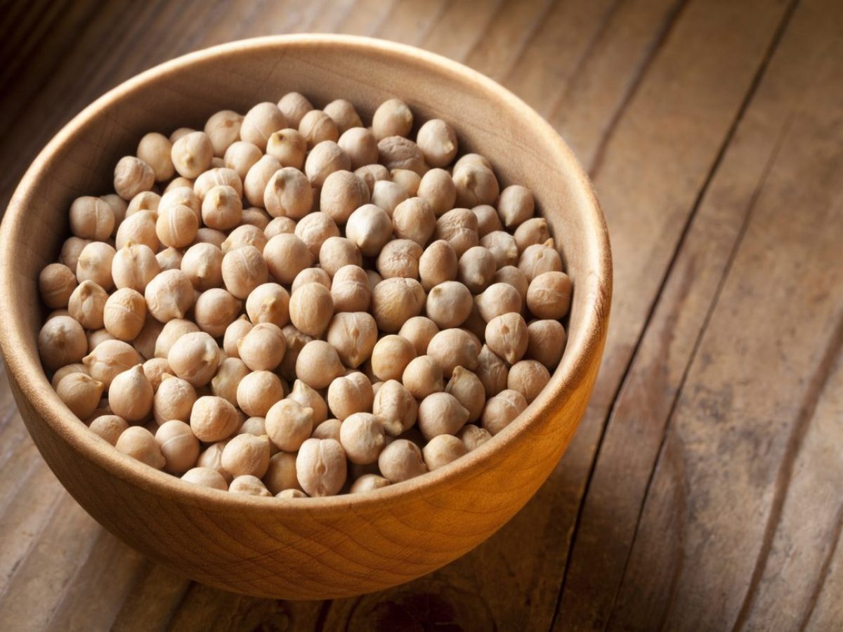 Come cucinare i ceci secchi: ammollo, cottura e ricette