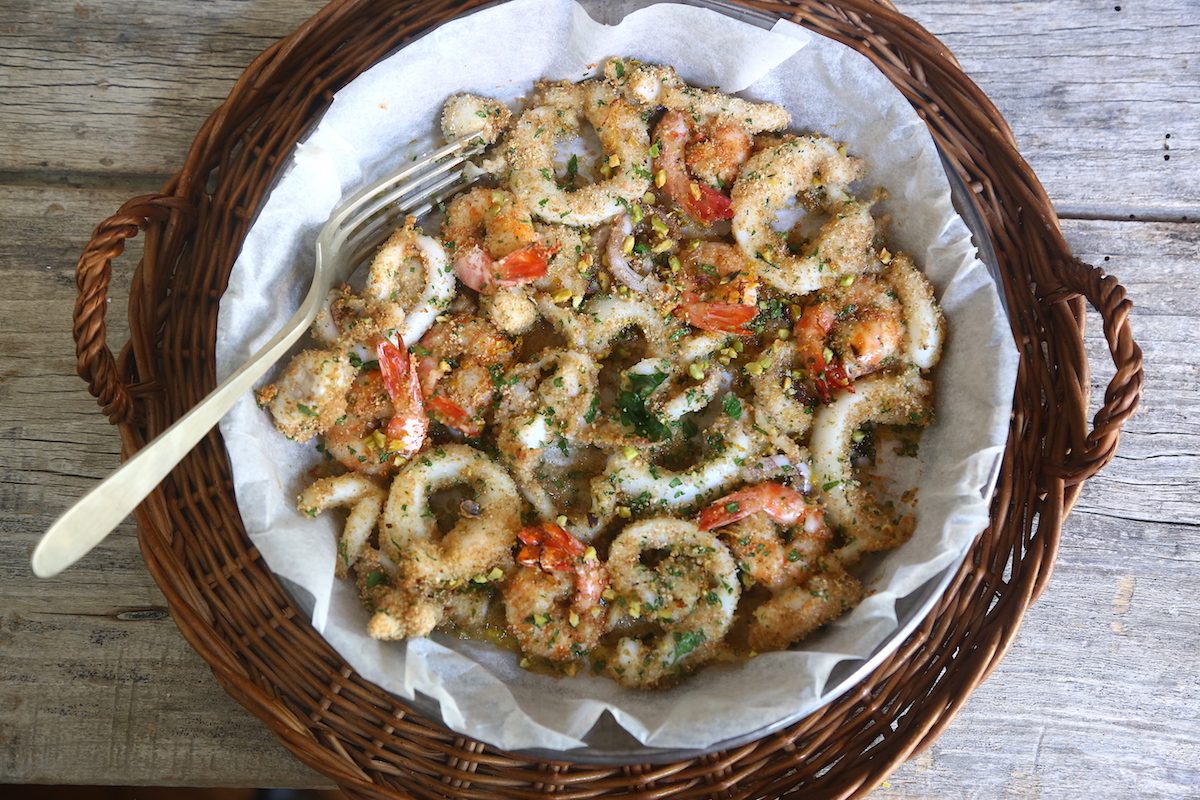 Calamari e gamberi gratinati: la ricetta del piatto semplice e fragrante