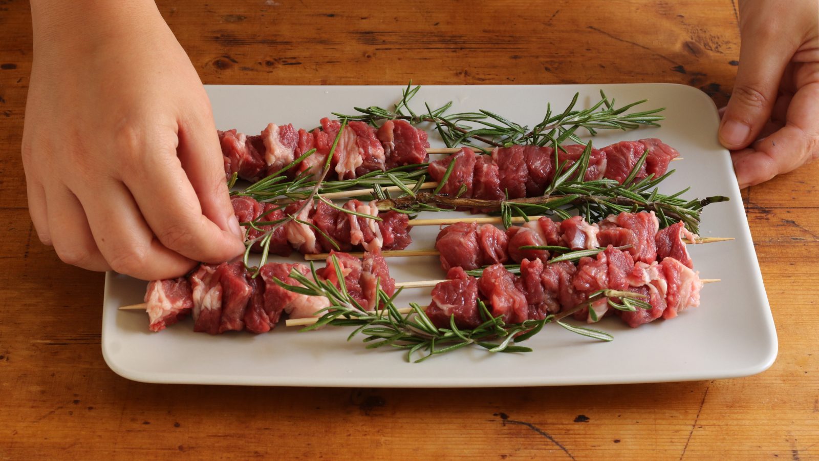 Arrosticini: la ricetta dei tipici spiedini di carne abruzzesi