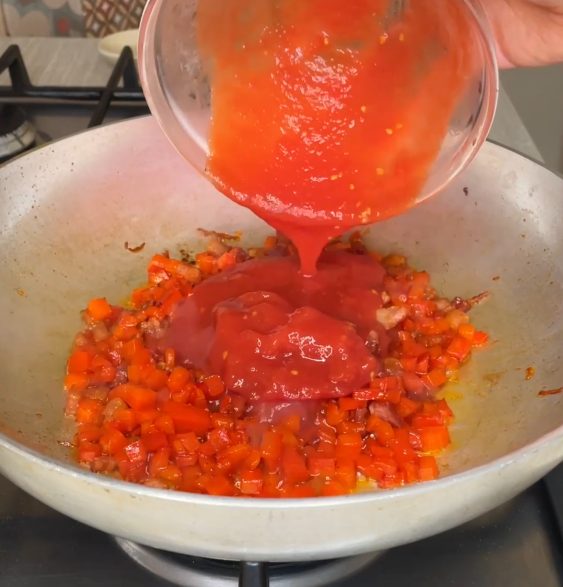 Pasta alle 7 P: la ricetta del primo piatto semplice e saporito salva ...