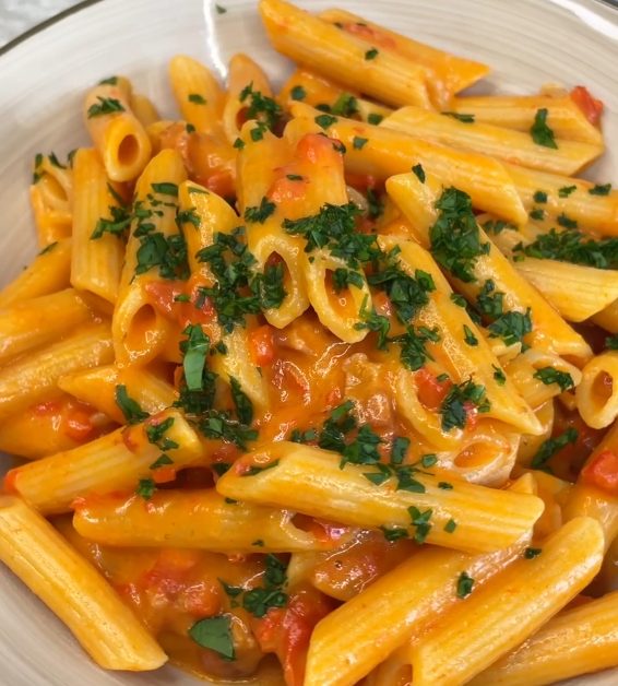Pasta alle 7 P: la ricetta del primo piatto semplice e saporito salva ...